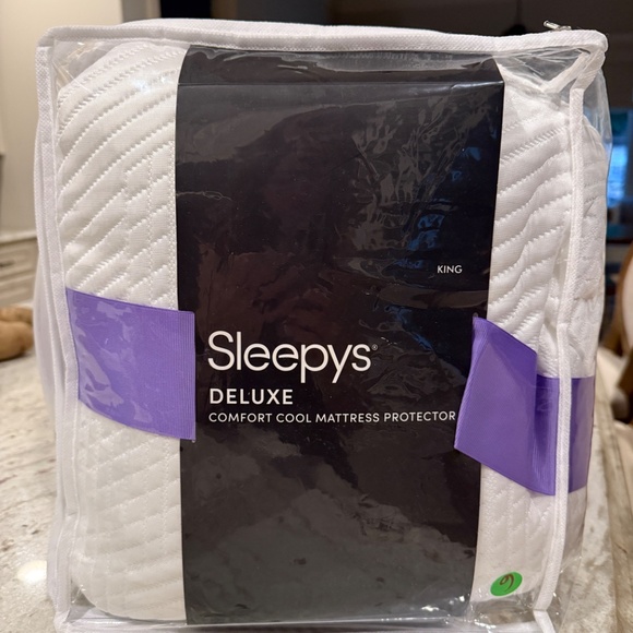 Sleepys | Bedding | Nwt In Packaging Sleepys Deluxe Comfort Cool ...